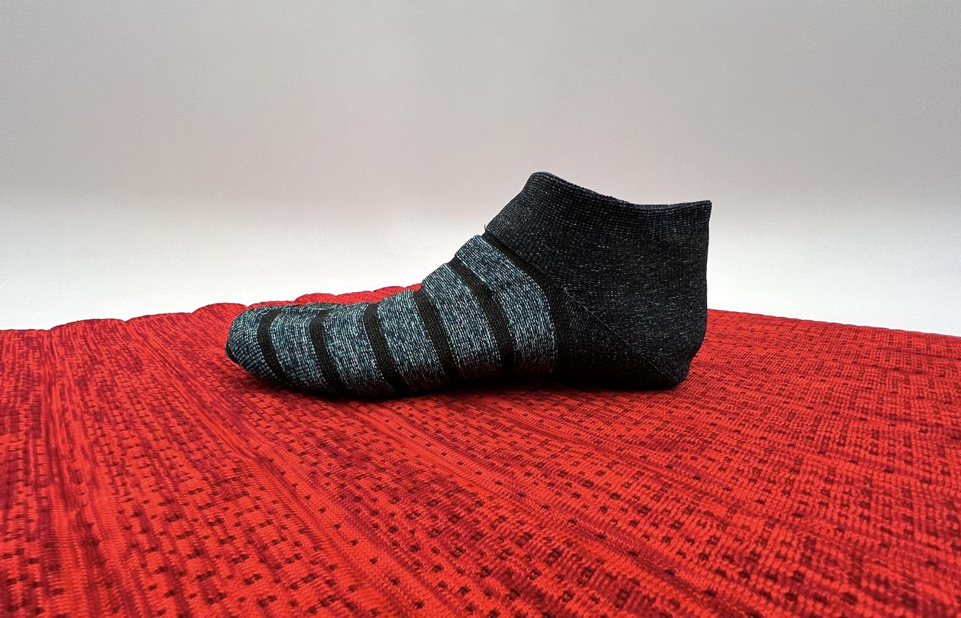 Overview ‹ 3DKnITS: Three-dimensional Knitted Intelligent Textile ...